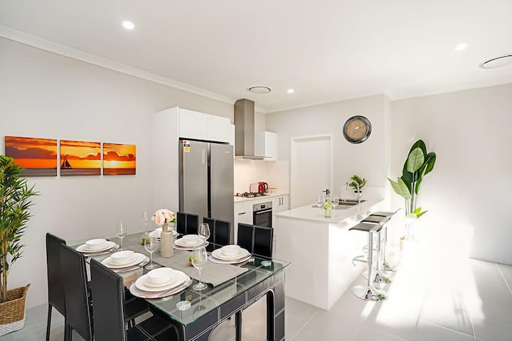 Spacious 3br Near Beaches & City, Great Location - Perth