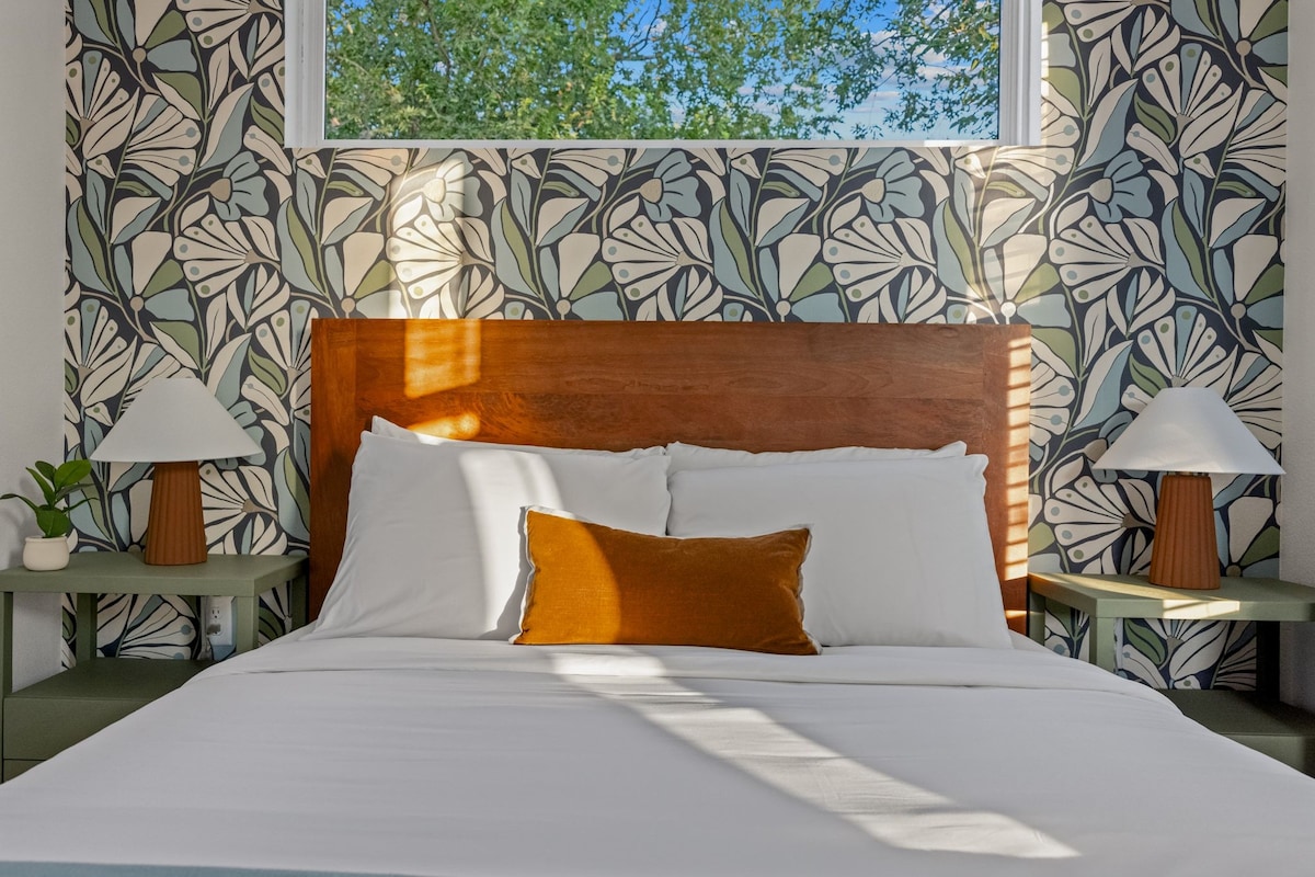 Paradis de groupe | 14 chambres + 2 piscines + 2 bains à remous + foyer ...