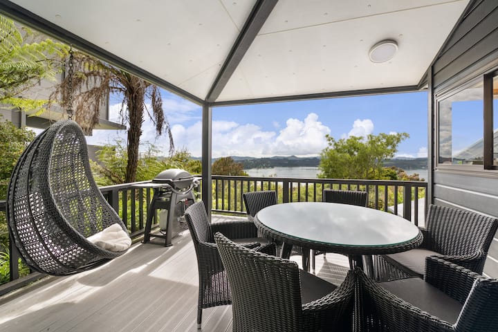 Sullivans Retreat - Paihia Holiday Home - Paihia