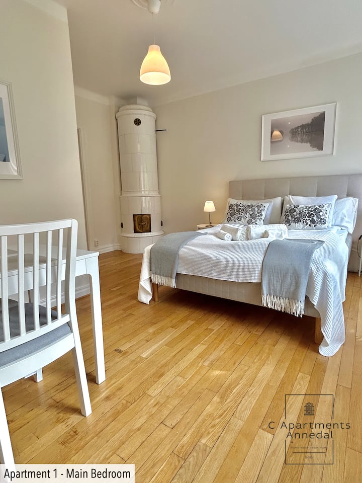 Apartment 1 – Two-bedroom Retreat - Göteborg
