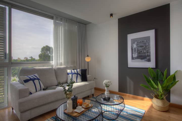 Bright Studio With Views, Steps From Old Town - Castellón de la Plana