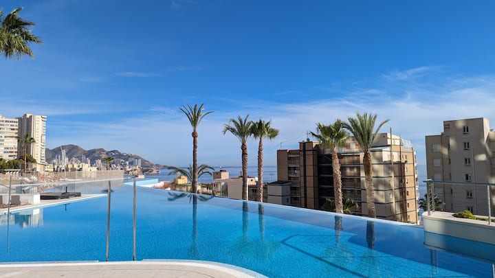 Sunset Cliffs Azure Apartment - Benidorm