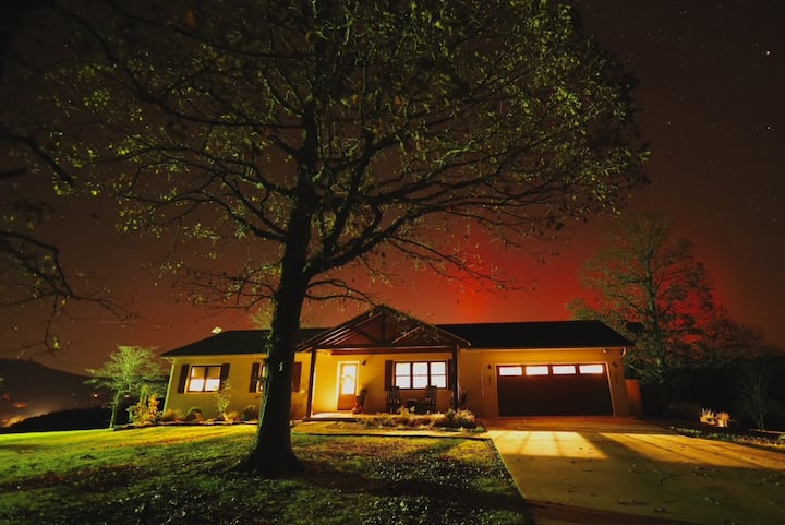 3 Bedroom Country Retreat With Amazing Views - Jasper, AR