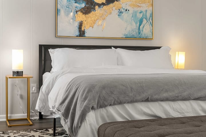 Cozy 4br Home Pet Friendly Large Yard & Patio - Hattiesburg, MS