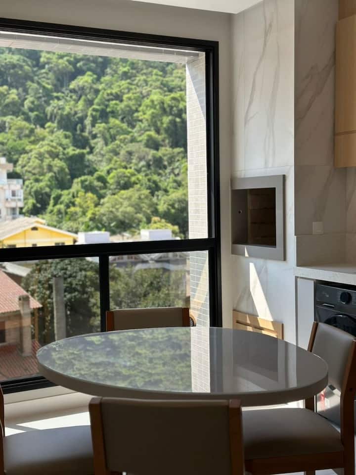 Lindo Apartamento 70 Metros Da Praia - Bombinhas