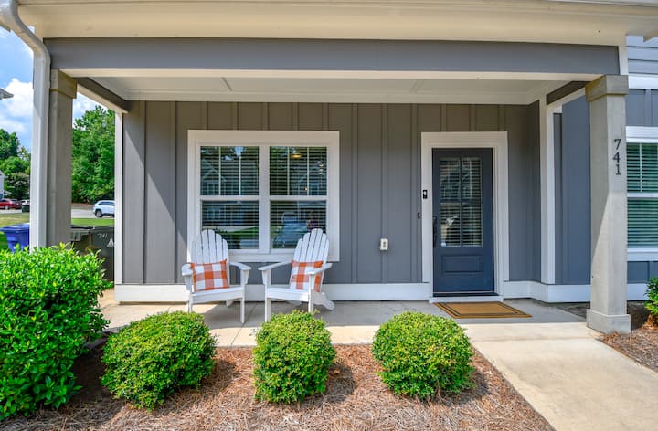 Paradise On The Plains - Auburn, AL