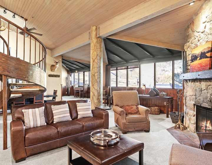 Walk 2 Ski, Pool, Hot Tub, Free Parking, Sleeps 10 - Park City, UT