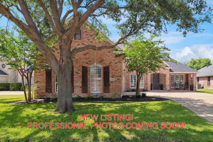 6bd Spacious & Modern Home W Backyard, Pool, Grill - Frisco, TX