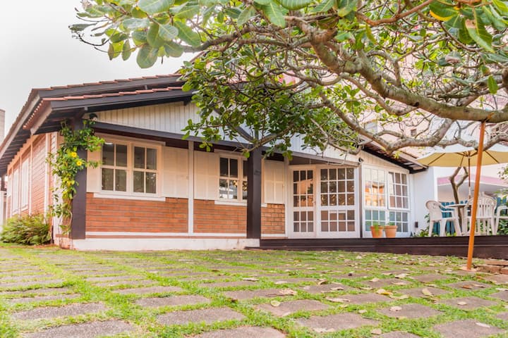 Casa Do Cajueiro,100m Da Areia, Ingleses Ing15 - Brasil