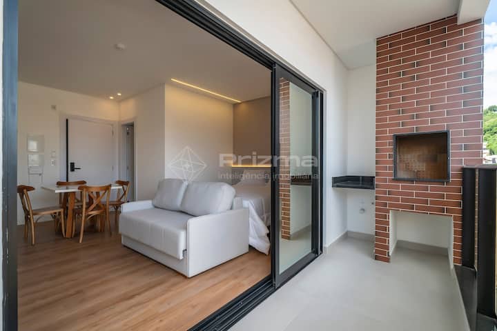 313 - Excellent Flat In Downtown Bombinhas - Bombinhas