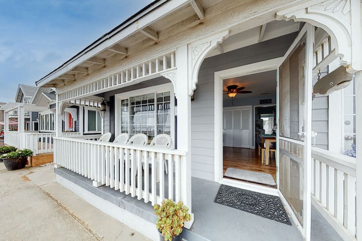 The Strand Cottage - Buccaneer Beach, Oceanside