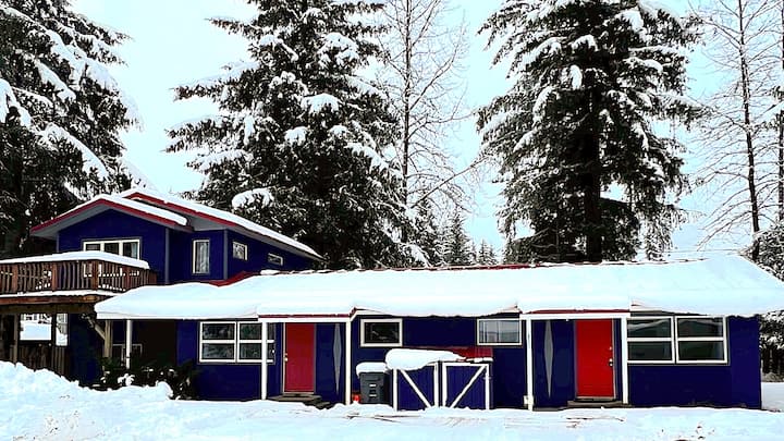 Nugget Place: 3 Units By Mendenhall Glacier - 10% - Juneau, AK