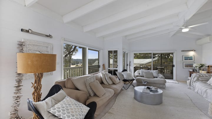 Treetops - Family House - Avoca Beach