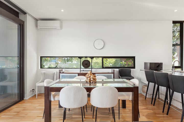 Home 3-bed House With Rooftop Terrace - Sydney central station