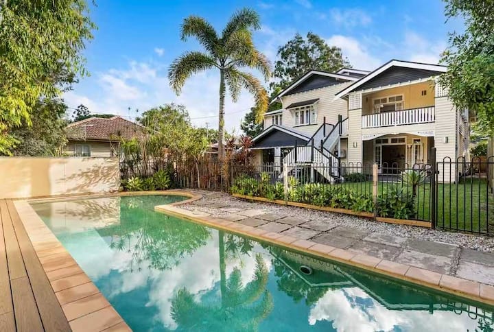 6br Villa With Pool Near Brisbane Cbd - North Stradbroke Island