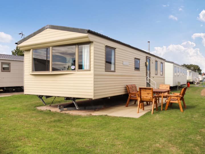Seaglass Retreat - Rhyl