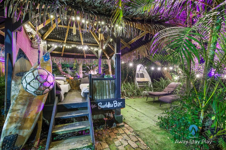 Shellies Twin Beach Houses - Coffs Harbour