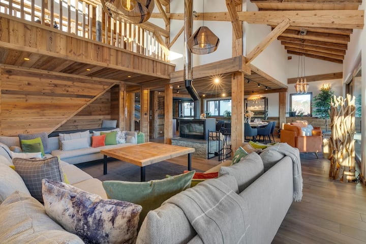 Ferme Des Cornuts • 15 Pers • Jacuzzi • Navette - Les Gets
