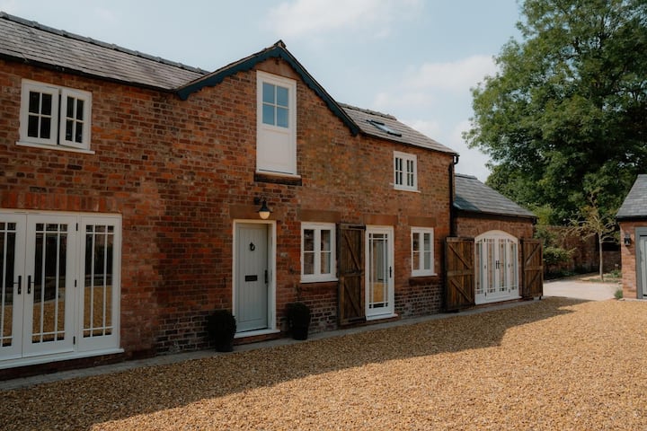 The Carriage House - Tarporley