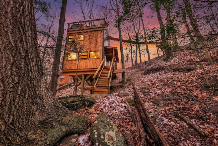 Treehouse! The Hygge Treehouse! - Hocking County, OH