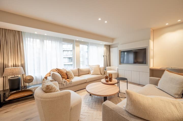 Luxurious Escape By The Sea Named 'Girasol' - Brujas