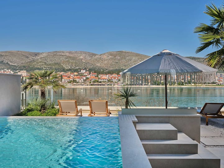 Luxury Villa Lunea With Pool Iii - Seget Vranjica