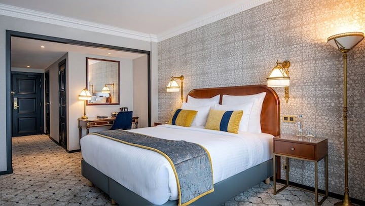 Hotel Barsey By Warwick - Premium King Room - Brussels