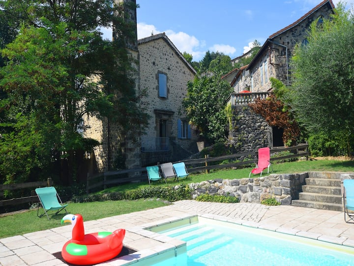 Maison à Ardèche Avec Piscine & Jardin - Vals-les-Bains