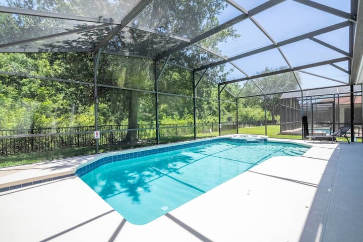 Near Disney & Supermarket Amazing Home With Pool - Kissimmee, FL
