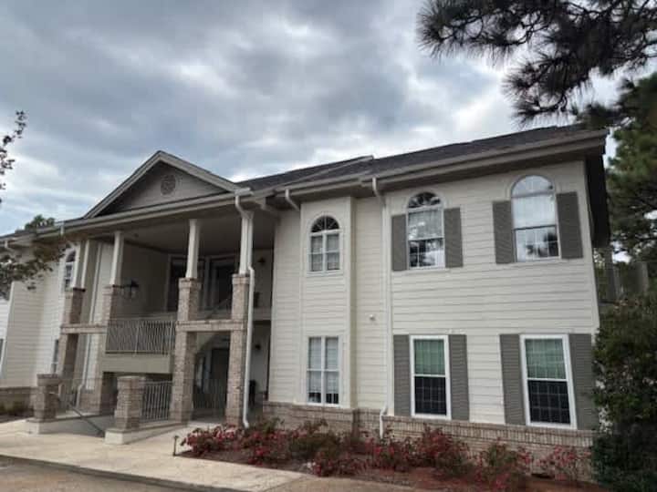 New Nook On 9 - Southern Pines, NC