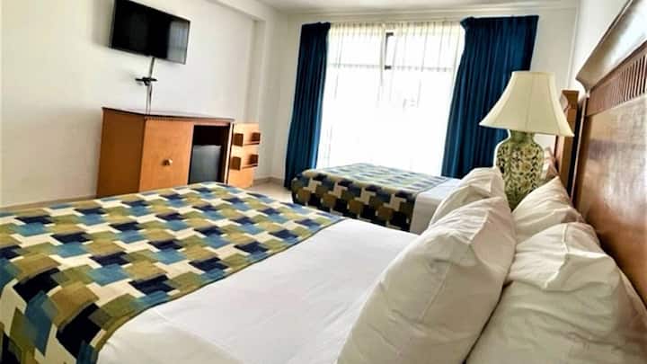 Double The Stays: 2 Units Of 2 Double Rooms - Mérida