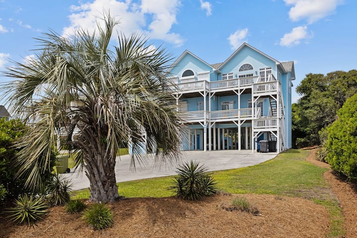 Jolly Sixpence | Oceanview Duplex Escape - Emerald Isle, NC
