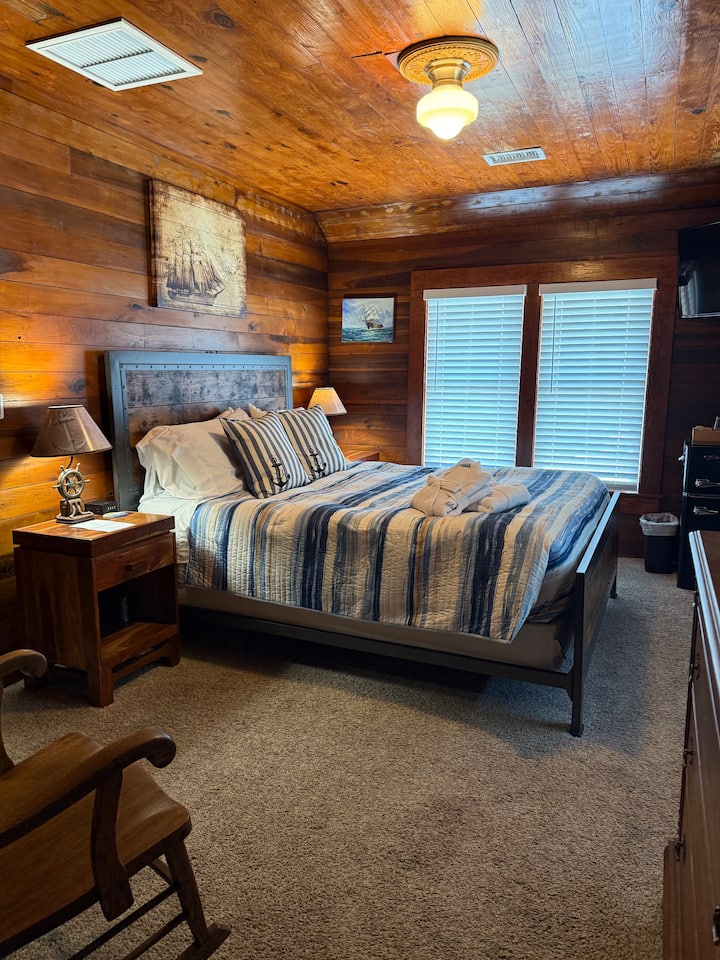 Serene Atlantic Sanctuary - Starboard - Hatteras, NC