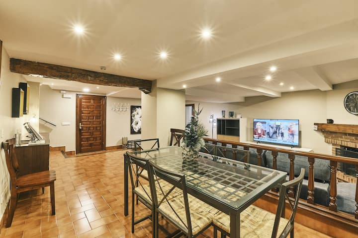 Casa Rural La Plaza En Azofra - Azofra