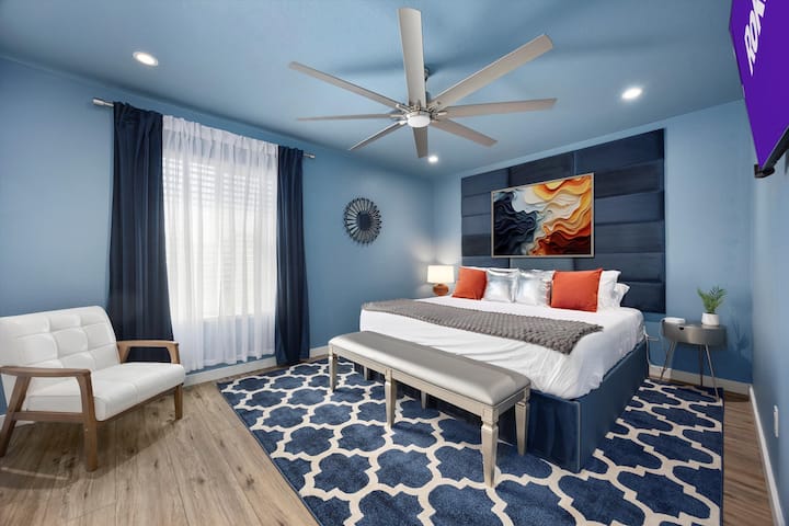 King Executive| Rainshower|milkyleathersofas - Bakersfield, CA