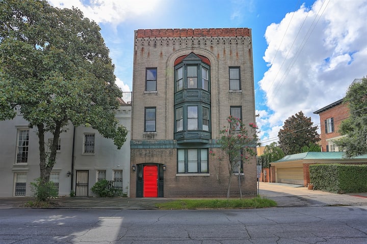 2 Unit Townhome | Ideal For Groups Up To 16 - Savannah