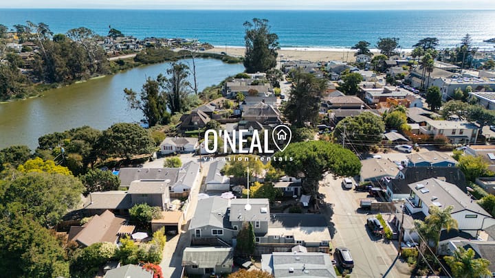 Twin Lakes Surf Cabin - Sleeps Up To 12 - Santa Cruz, CA
