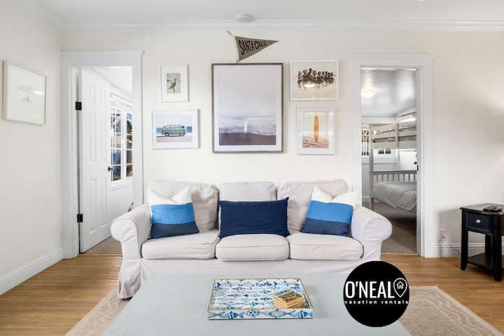 3 Bedroom Home Near Twin Lakes Beach - Santa Cruz, CA