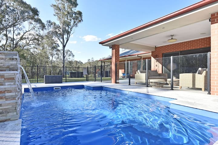 Wongaburra Luxury Homestead - Singleton