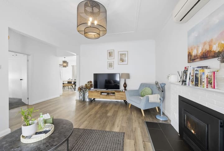 Eureka! We Struck A Golden Home. - Ballarat