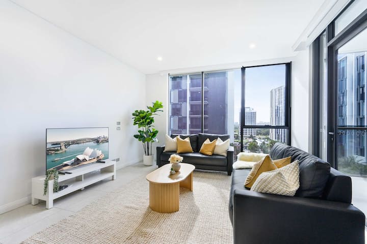 Chic 3br Apt Near Westfield With Double Parking - Sydney