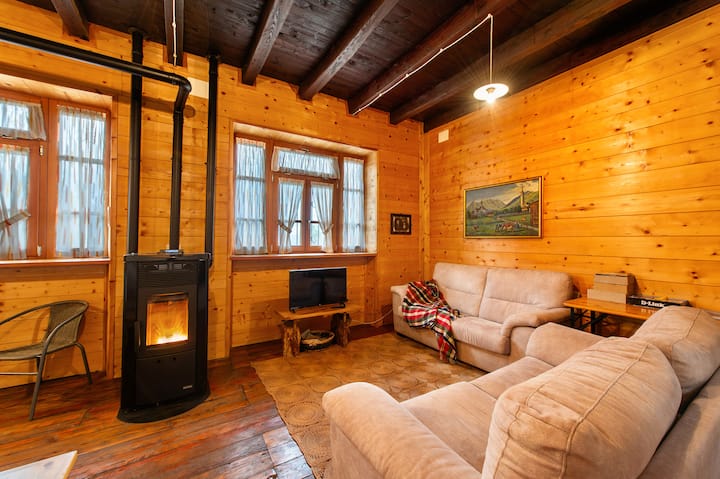 La Vieille ÉCole Montjovet - Brusson