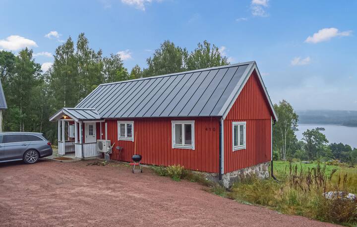 Gorgeous Home In Villands With Lake View - Bromölla