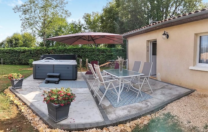 1 Bedroom Stunning Home In Saint-martial-de-nabir - Domme
