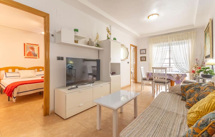 2 Bedroom Nice Apartment In Torrevieja - Torrevieja