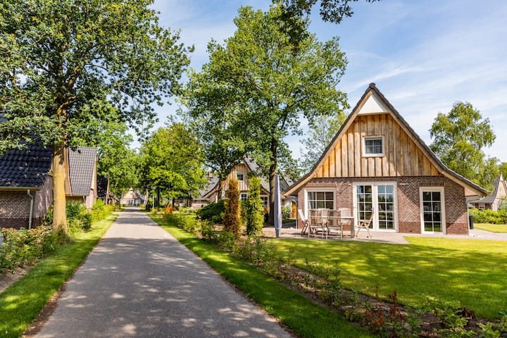 Villa Beukelaer Wellness 5 Persons - Dalfsen