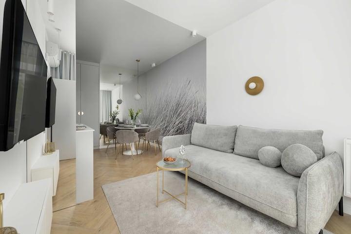 Ku Morzu 1c | Gray Apartment | Pool - Ustronie Morskie