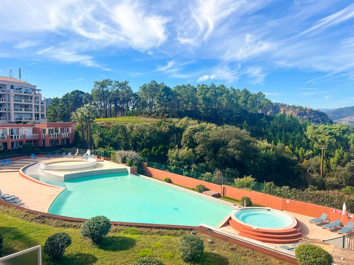 T2 Terasse Vue Mer, Piscine, Clim, Parking - Théoule-sur-Mer