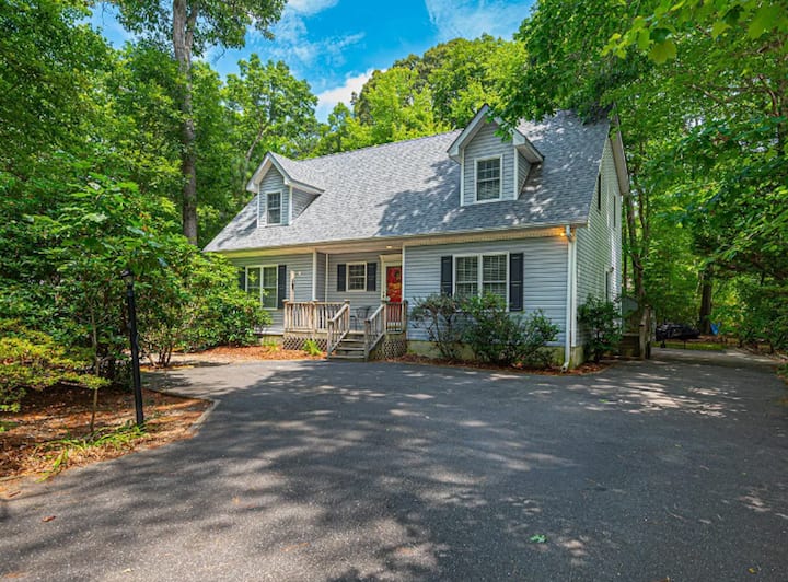 5 Bedroom 3 Bath Home In Ocean Pines - Ocean Pines, MD