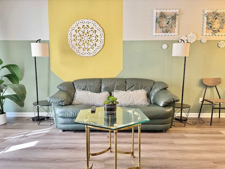 Quaint Townhouse In Norcross, Ga - Duluth, GA